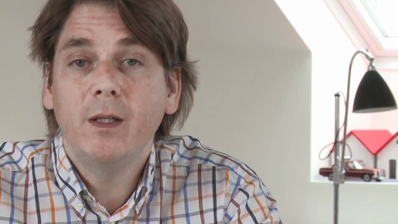 Peter Lund Madsen fortæller om genoptræning efter en hjerneskade - YouTube