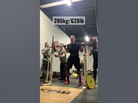 300kg/661lb Squat at 22y.o - YouTube