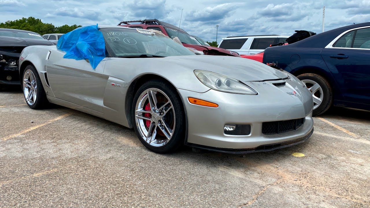 Copart Walk Around + Carnage 8-4-2020 + 2006 Chevy Corvette Z06 - YouTube
