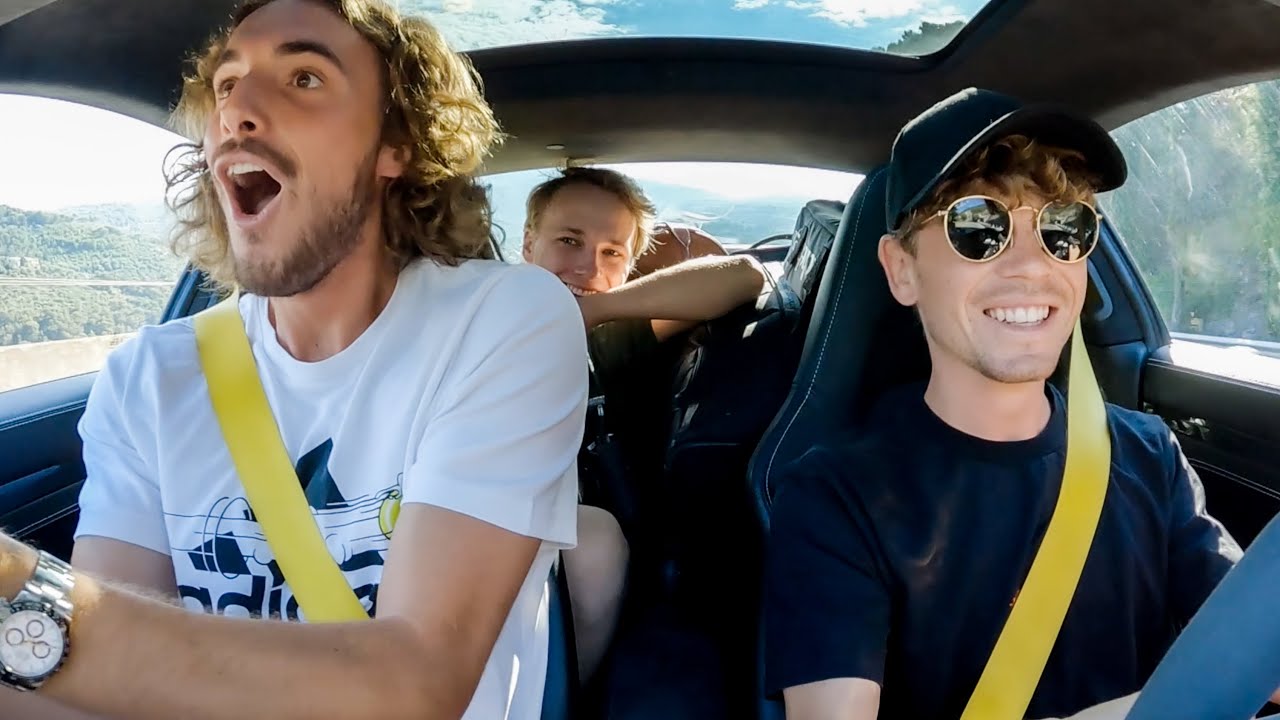 Stefanos Tsitsipas RÉAGIT à ma Porsche Turbo !! - YouTube