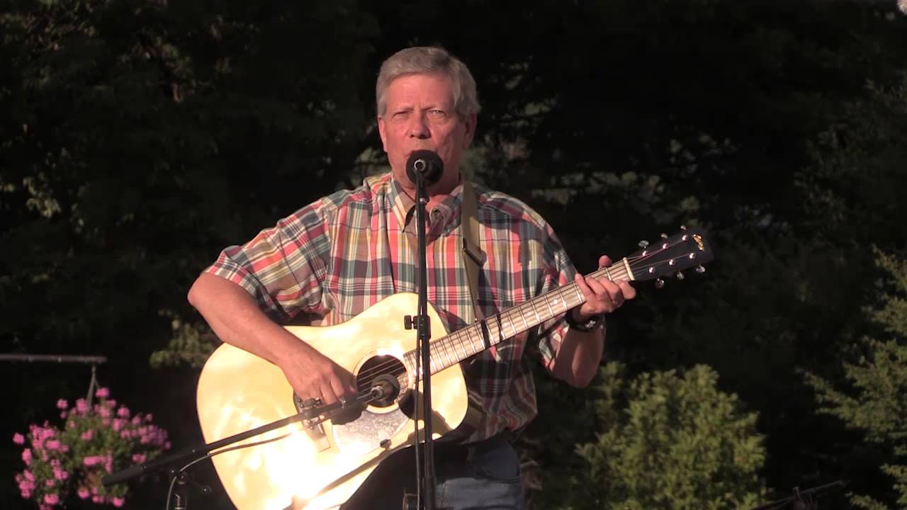 Richard Hurley at Shindig on the Green - YouTube