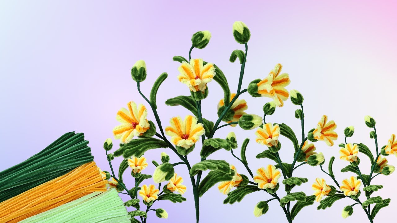 A simple guide to making velvet wire flowers.#Tutorial on making ...