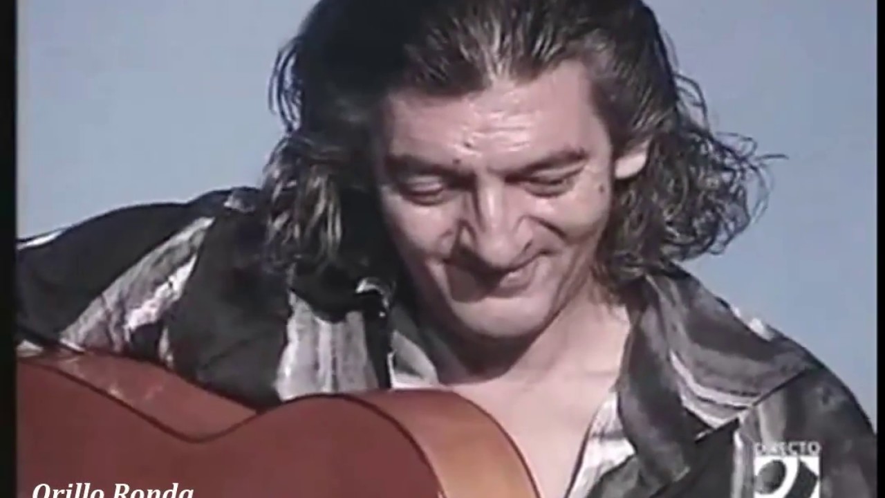 Flamenco Guitar - Bulerías Played by Moraito Chico. - YouTube