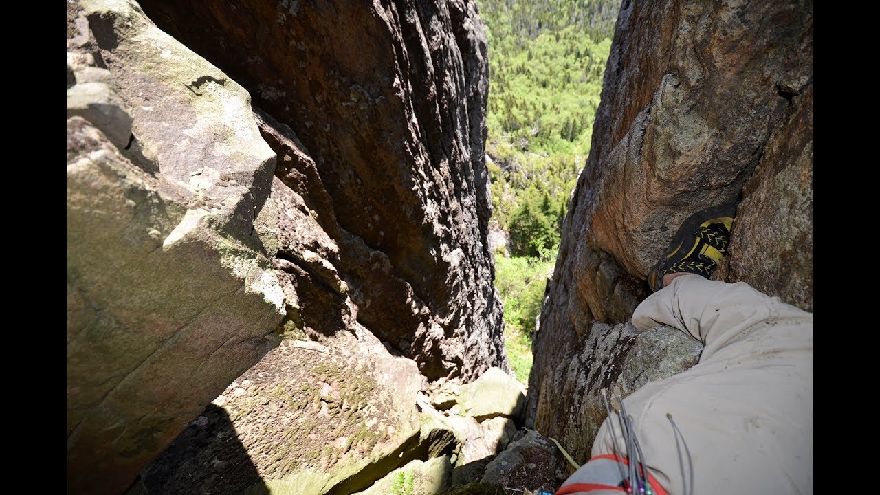 Marcy's Great Chimney (aka Empty Tomb) & All Ryled Up - Panther Gorge ...