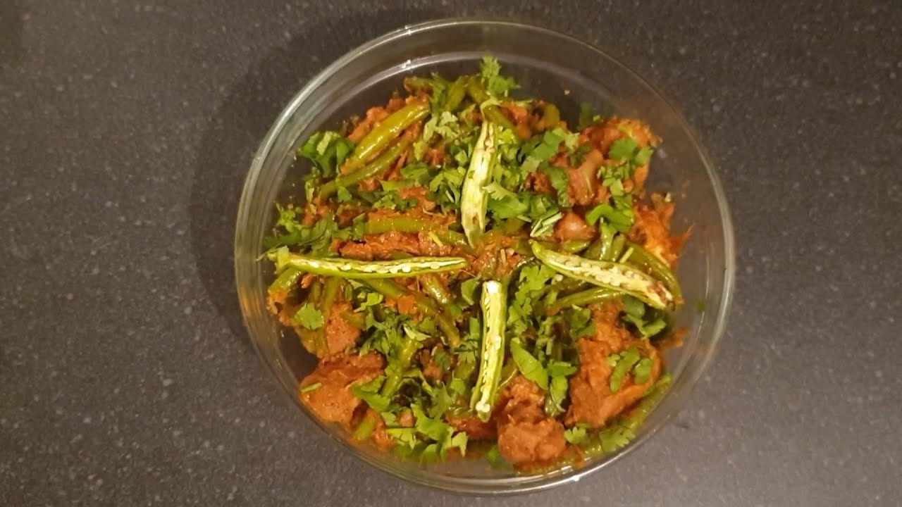 Phaliyan Gosht || Green Beans & Meat || Easy Recipe - YouTube