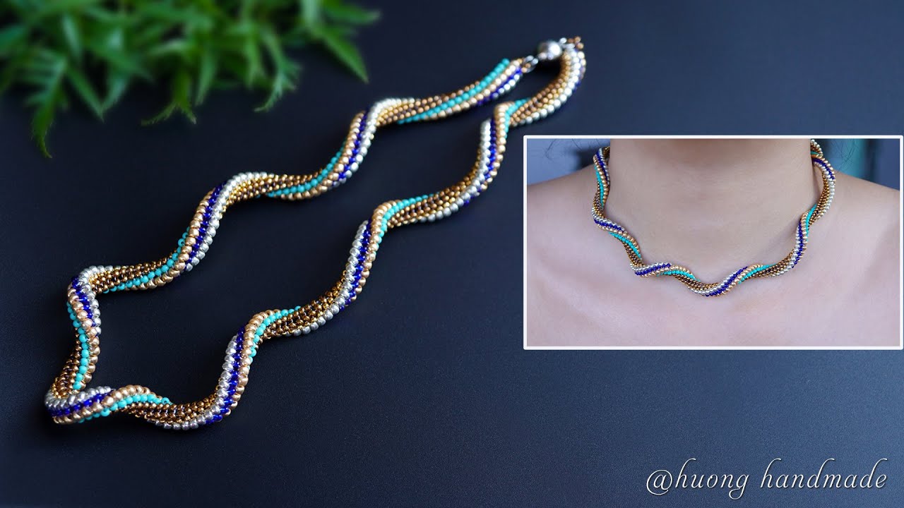 How to make spiral beaded necklace with only seed beads - YouTube