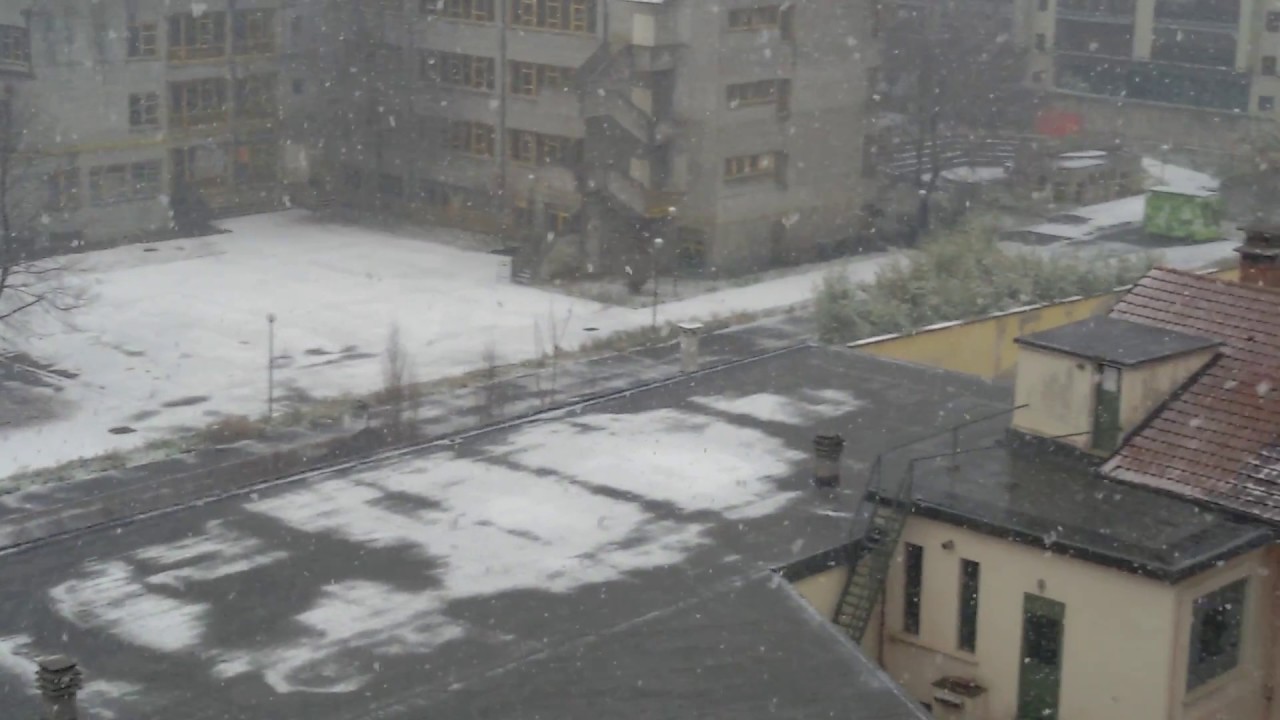 NEVE A TORINO 10 GENNAIO 2017 - YouTube