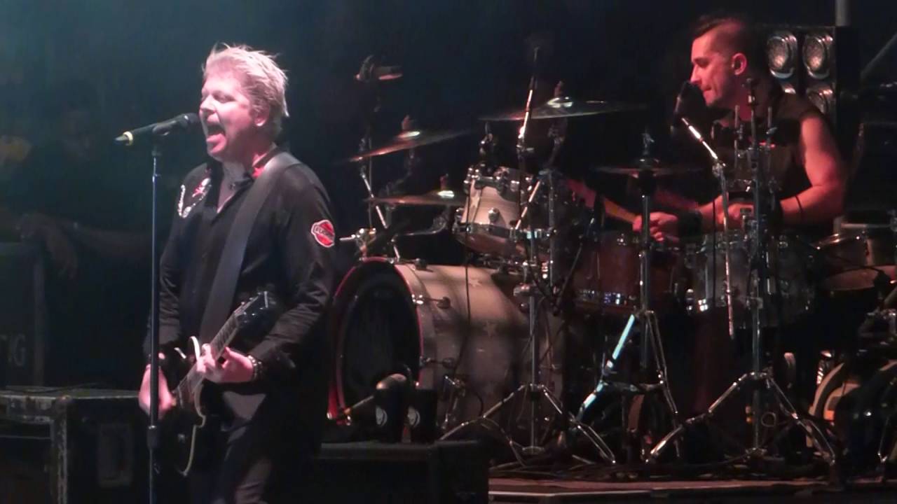 "Pretty Fly for a White Guy" The Offspring@Chester, PA Rock Allegiance ...