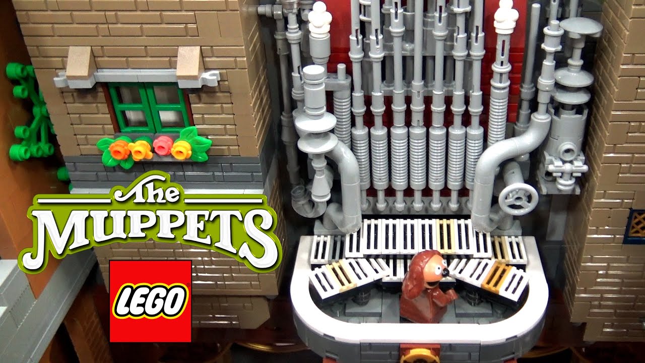 LEGO The Muppets Castle with Character Scenes - YouTube