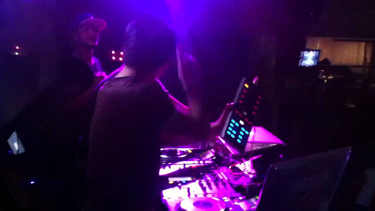 DJ CARLO ATENDIDO @ XO SUPERCLUB - YouTube