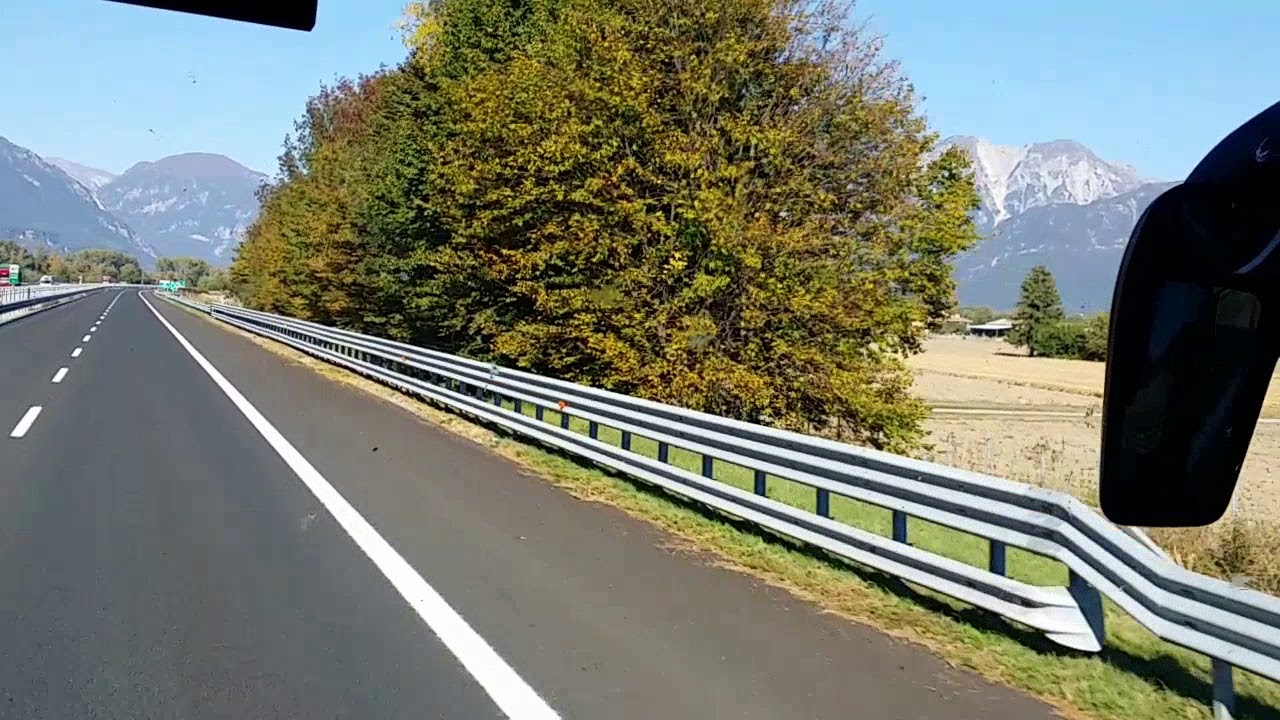 1, venice에서 salzburg로 가는 길에서 on road from Venice to Salzburg - YouTube