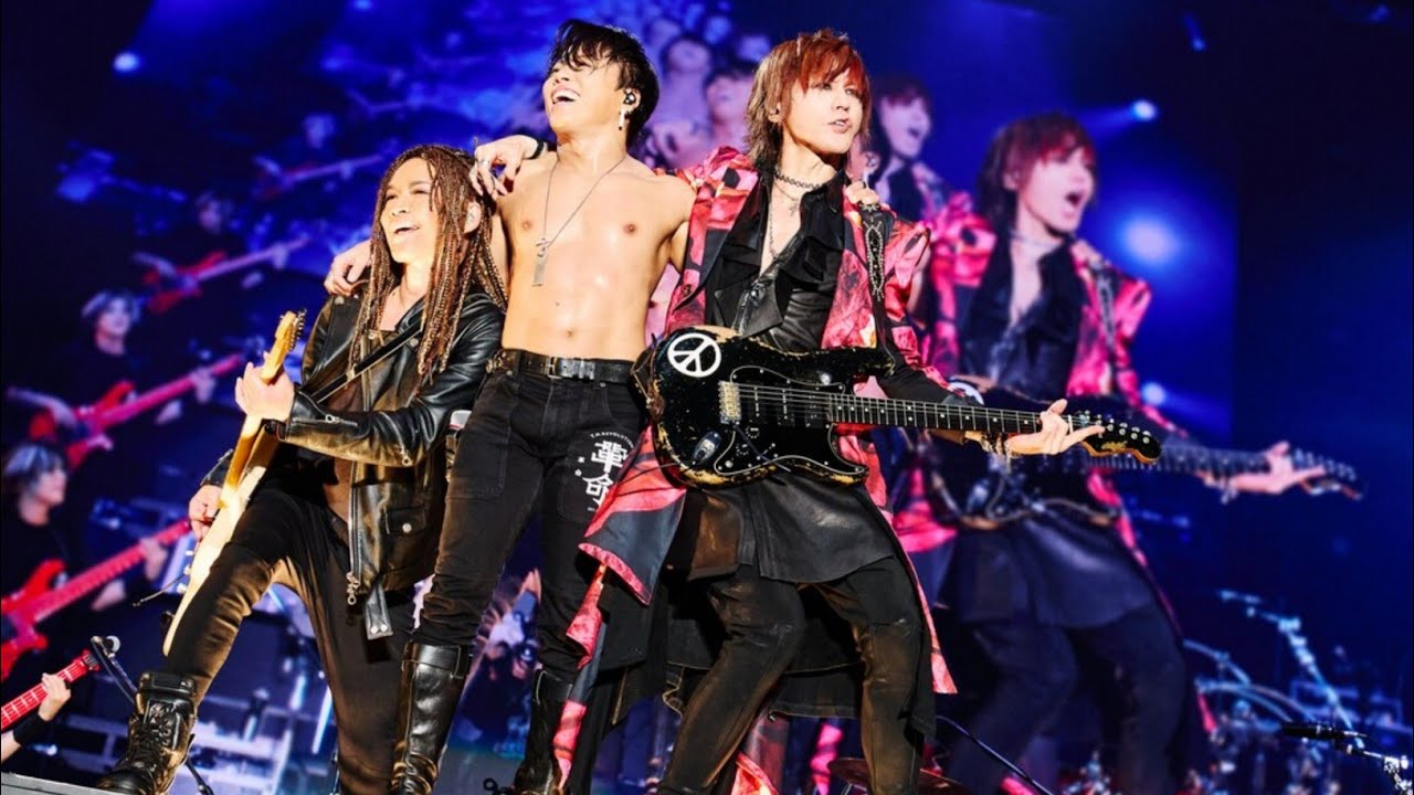 最狂コラボ実現！LUNA SEA×BRAHMAN×T.M.Revolution「LUNATIC FEST」初日レポート - YouTube