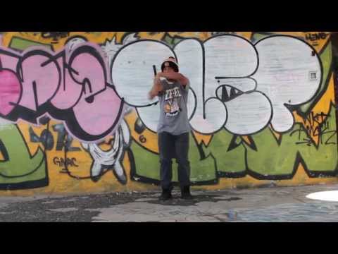 VIC The SlicK-Like Me (Tutting) - YouTube