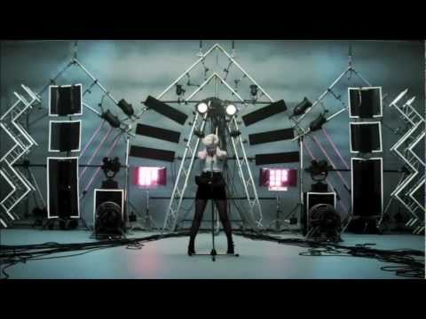 Robyn - Dancing On My Own (Fred Falke remix w/video)