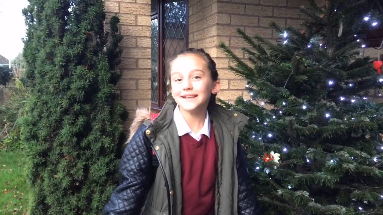 An introduction to Macey & Beth - YouTube