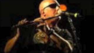 Török Ádám -- Oly üres a ház Chords - Chordify