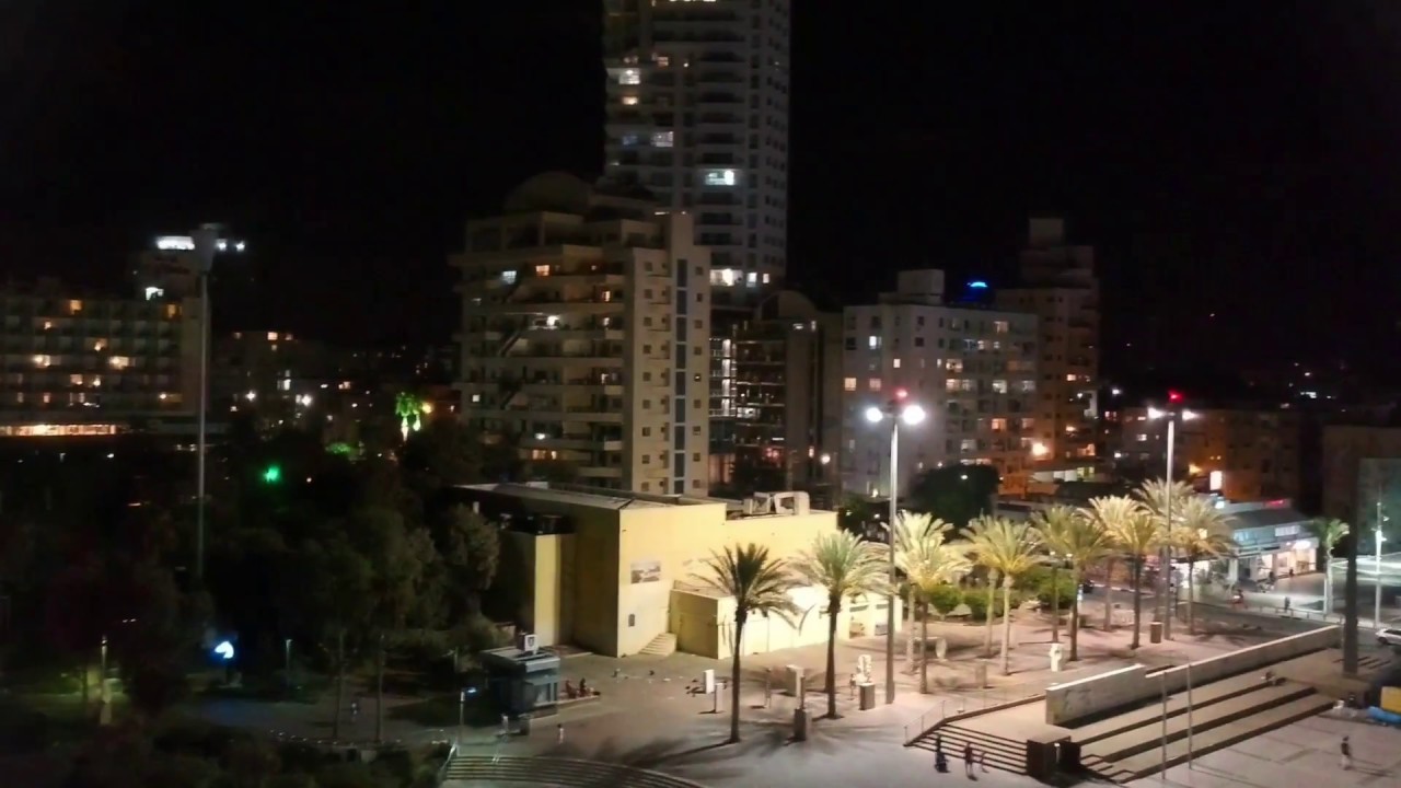 Netanya at night - YouTube