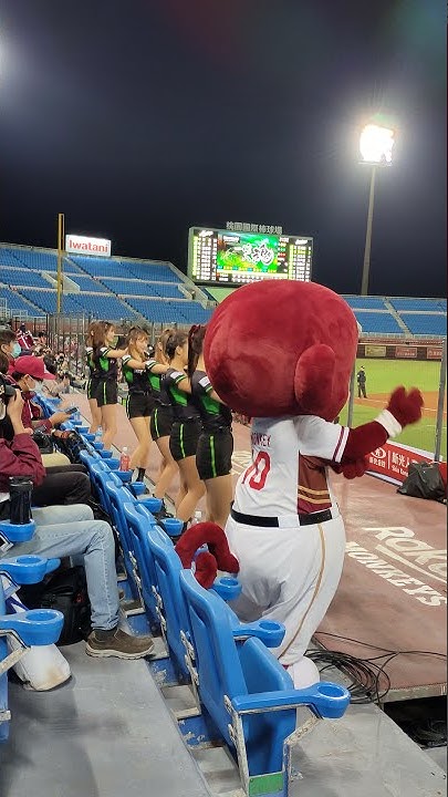 三振他 猿氣小子 Rakuten Girls Eli 艾璐 Abu'u-阿布舞 Nina-娜仔 林襄 沐妍2021-10-29 - YouTube