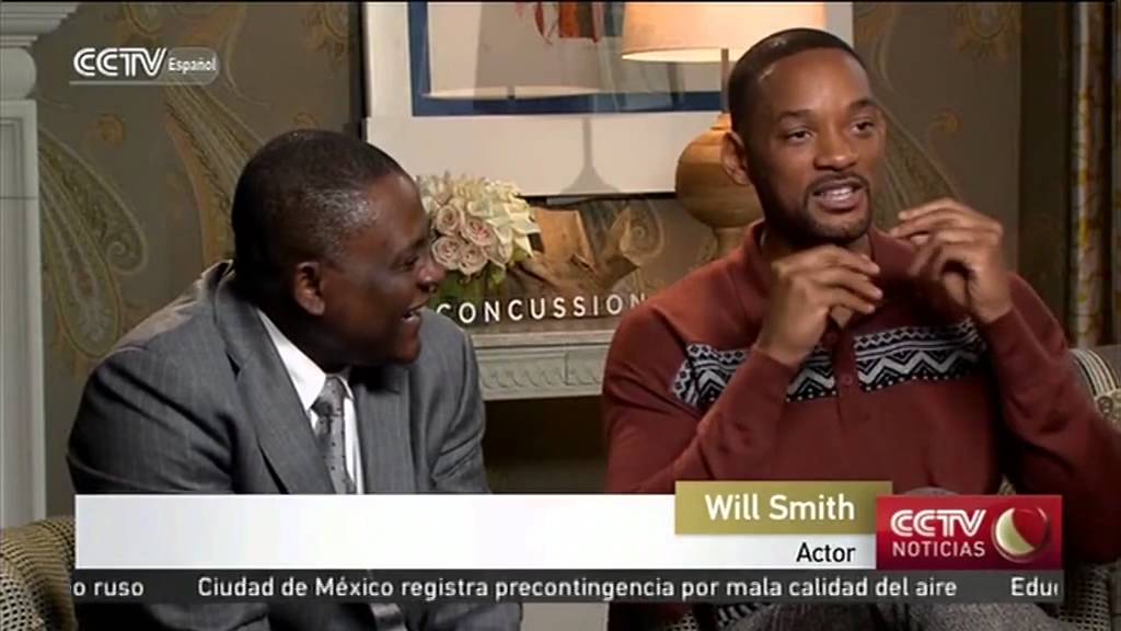 Will Smith interpreta al famoso médico Bennet Omalu - YouTube