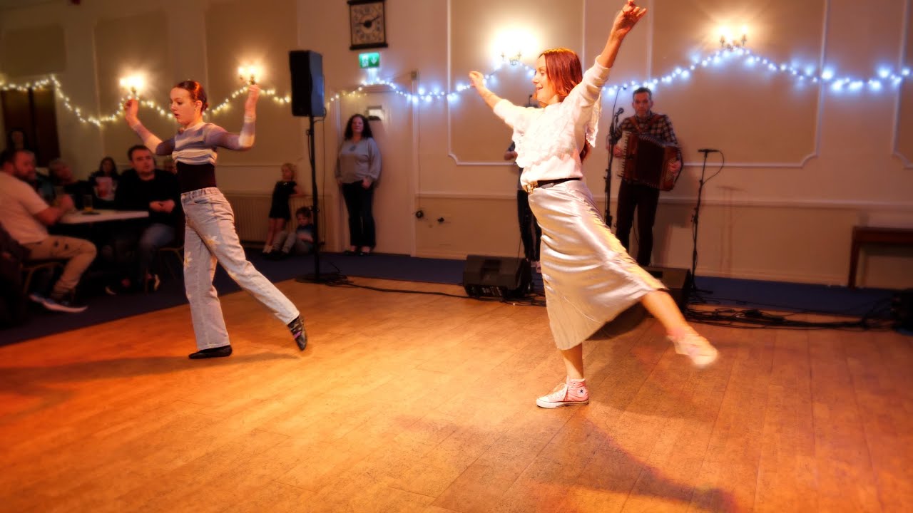 Sharon's Jig: Manx dance at Arrane son Mannin, 2025 - YouTube