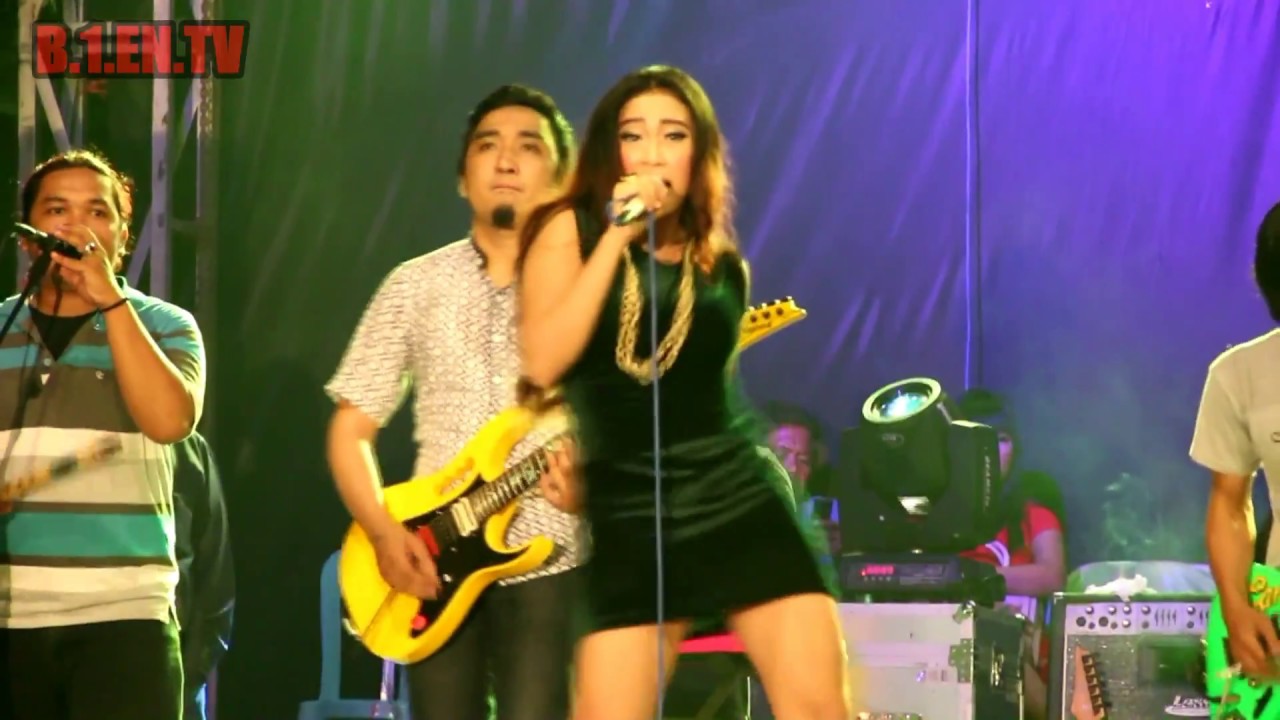 DELLA MONICA - SAYANG - YouTube