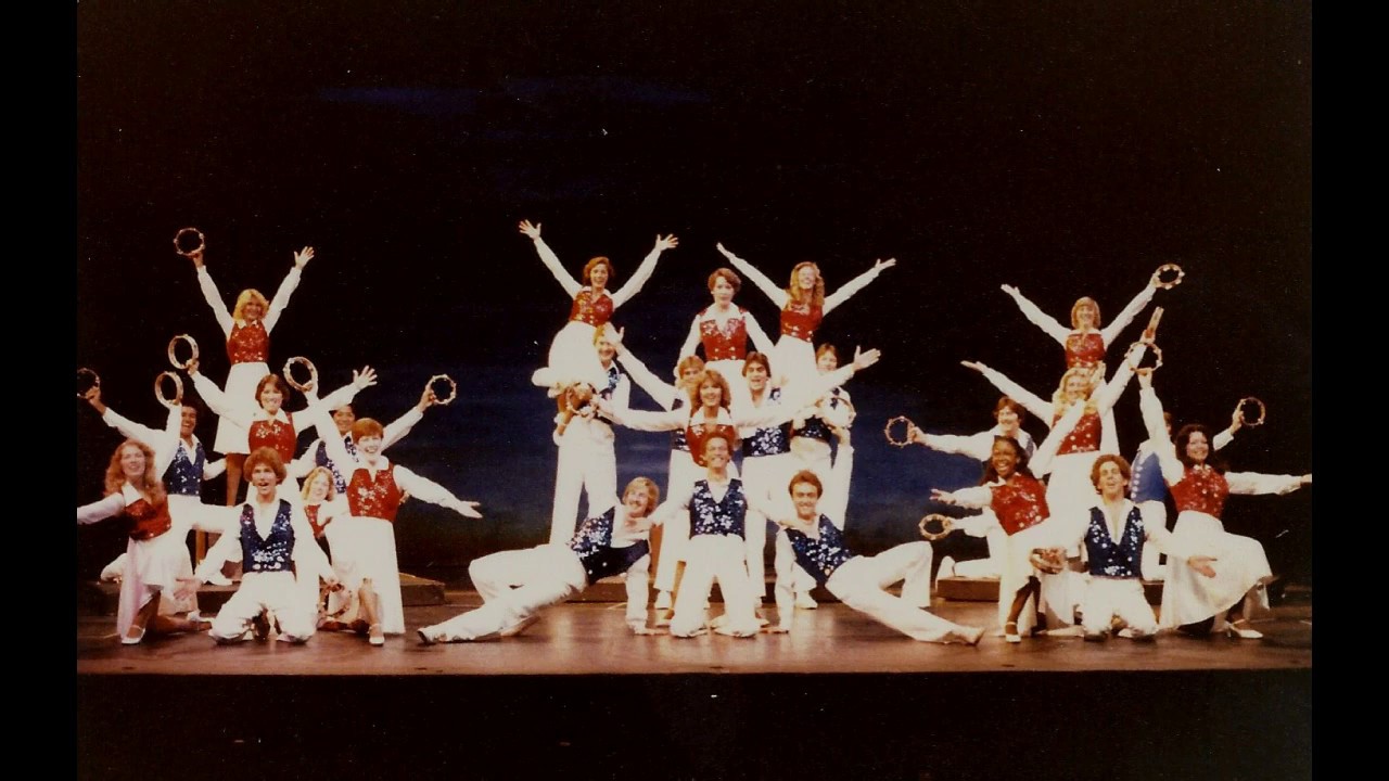 Musical Americans 1978 - "You Make Me Feel Like Dancing" - YouTube