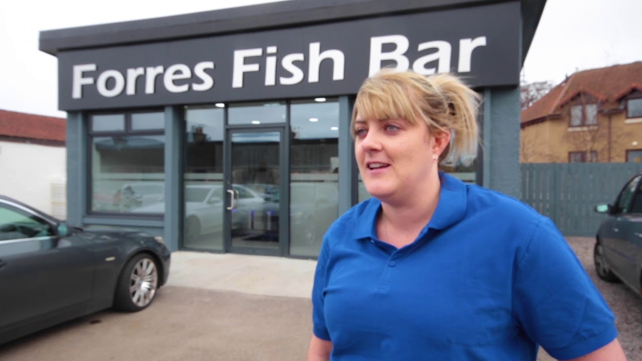 Forres chip shop re-opens a year after fire ravages building - YouTube