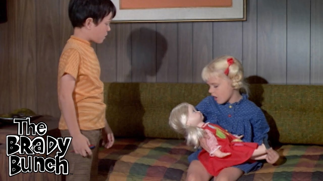 Who Took Kitty Karry-All? - YouTube