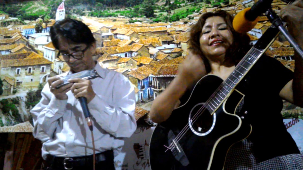 ATRAPADORITA CUECA - YouTube