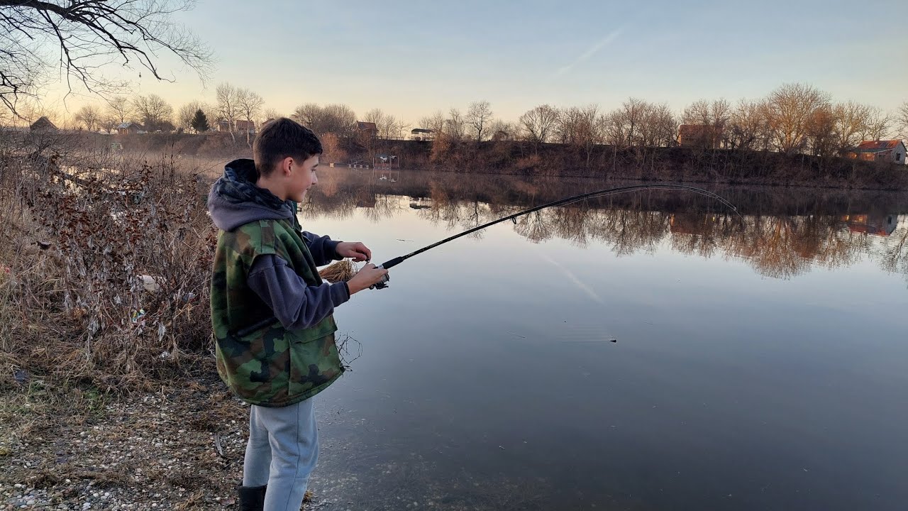 Potraga za grabljivicama (reka Bosut) - YouTube