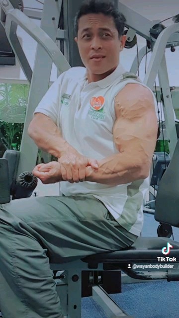 Wayan Bodybuilder | Binaraga Indonesia | Binaraga Bali | Versi Tik Tok ...