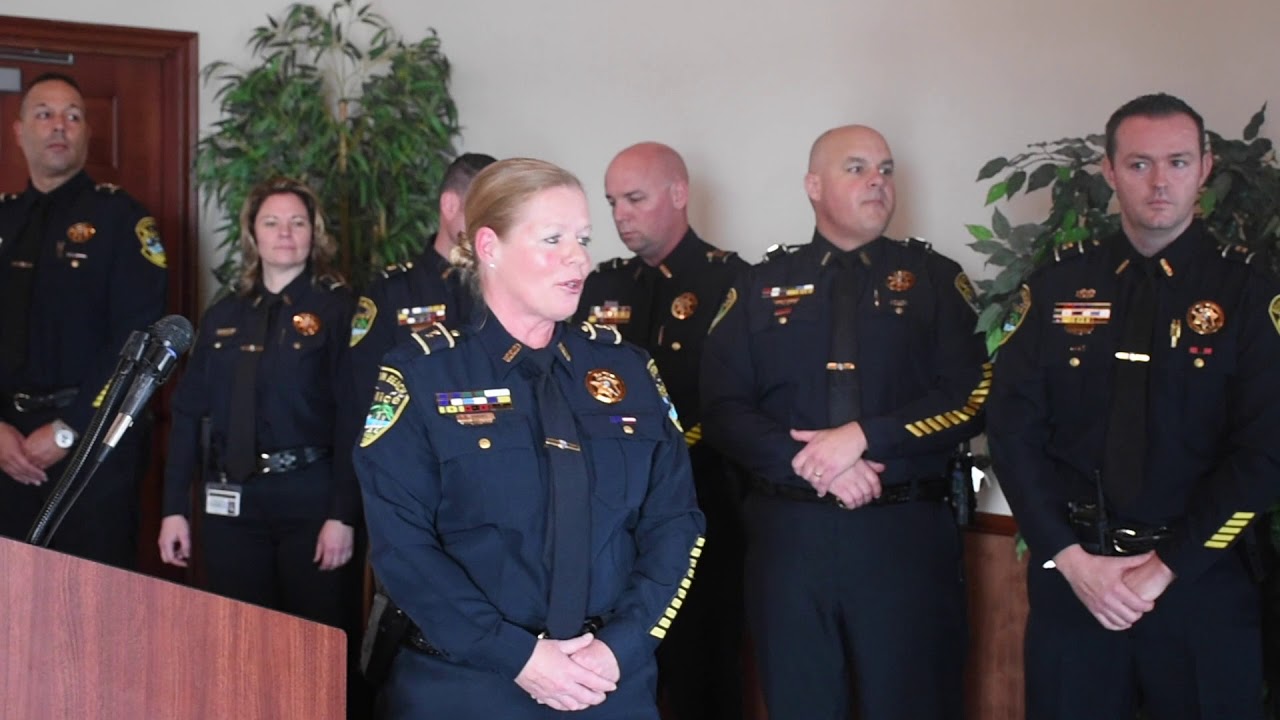 Swearing in of new BBPD Officers - YouTube