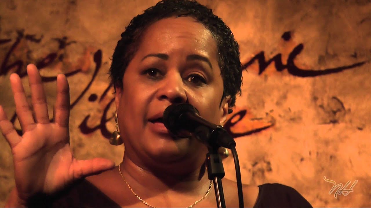 Mandy Gaines - There's No Such Thing As Love - YouTube