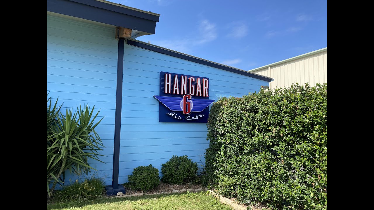 Plane Crazy at Hangar 6 Air Cafe Uvalde, TX - YouTube
