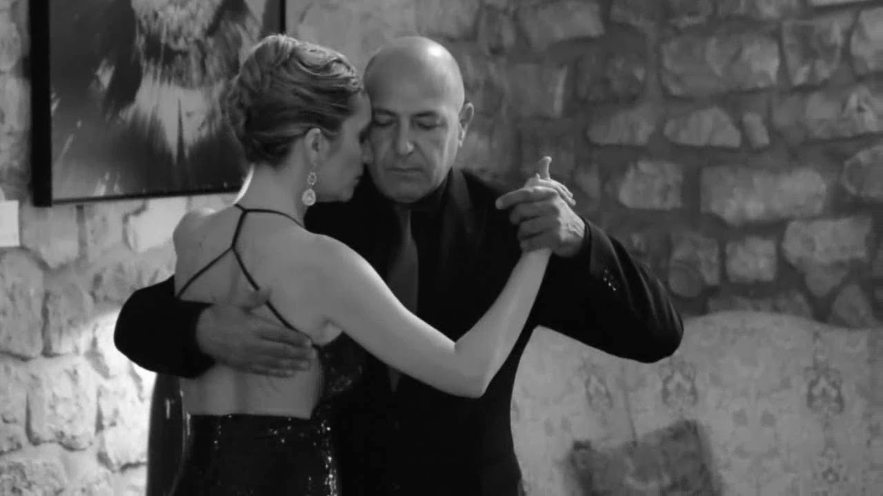 Antonio Llamas et Christine Lambert. - YouTube