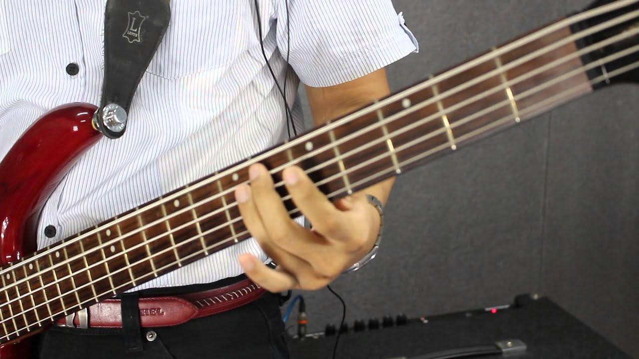 How to play basic electric bass VOL.10 Play with song and band - YouTube