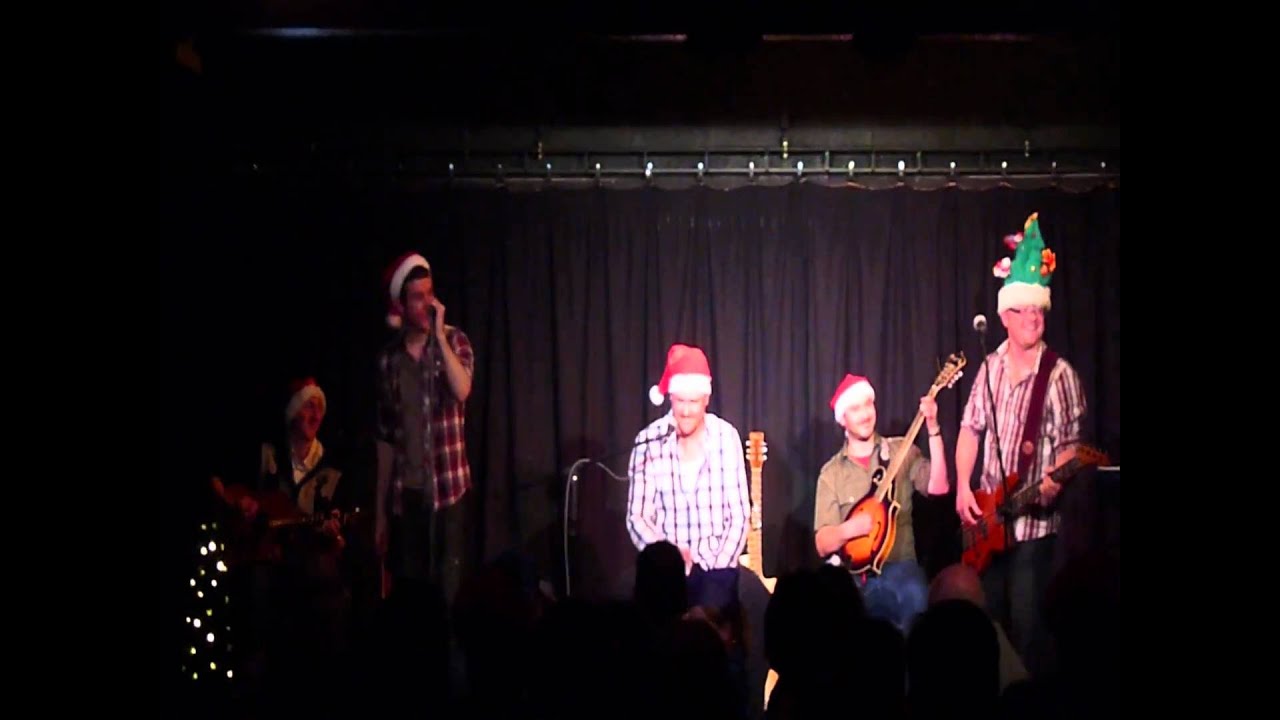 Circus Envy - Home for christmas at the Ropery Hall, Barton-on-Humber ...