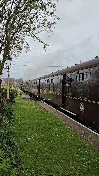 West Somerset Railway 9351 leaving Dunster Station 02/04/2024 - YouTube