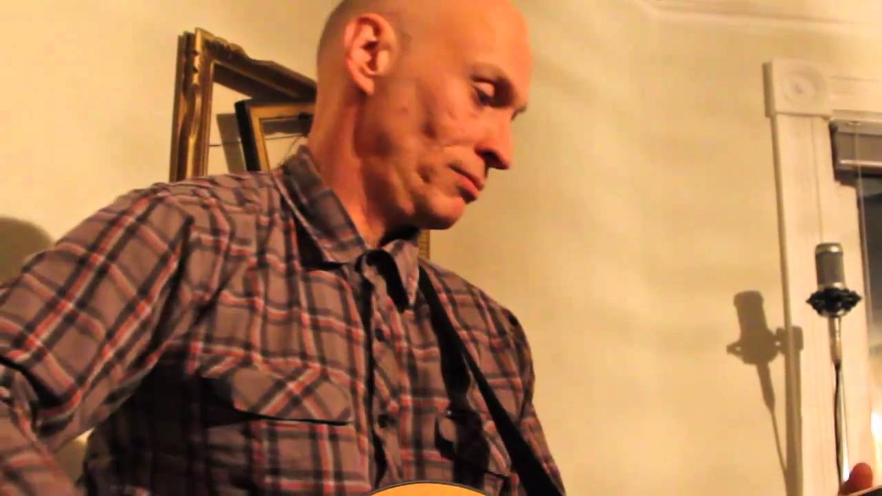 Red Deer - John Mann (Spirit of the West) Victoria House Concert B ...