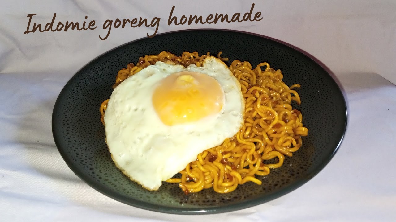 Resep Indomie Goreng homemade || Simpel 4 bahan saja - YouTube