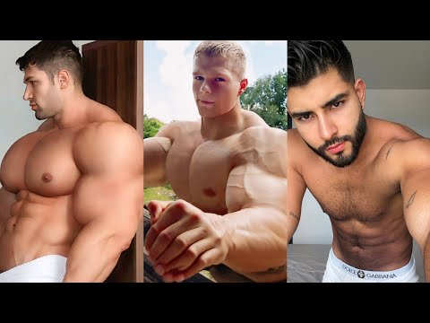 SUPER HÜBSCHER MANN OHNE HEMDEN