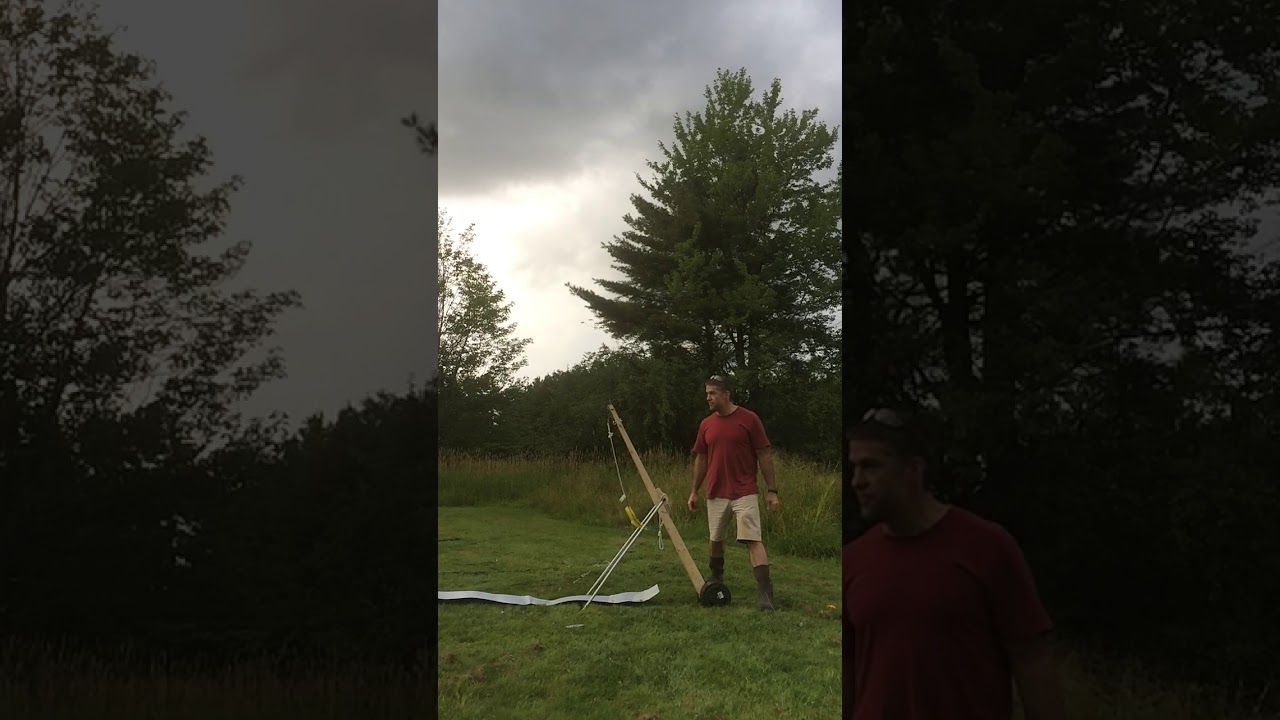 Walking Arm Trebuchet: 1st Generation - YouTube
