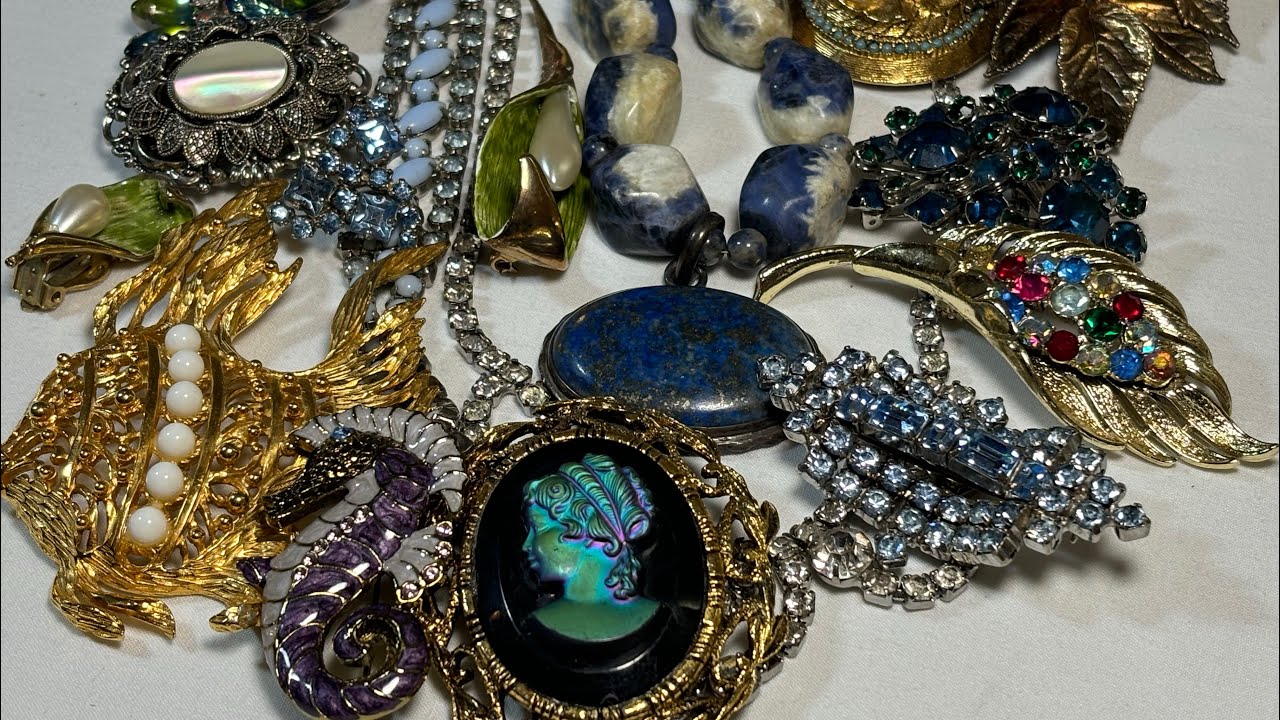 Viewer Mystery Jewelry Unboxing PT2 - Rare Costume Jewelry 😍 - YouTube