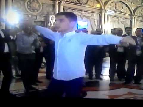 Ekiz Qardashlar Ali ve Ismayil reqs 0553478106