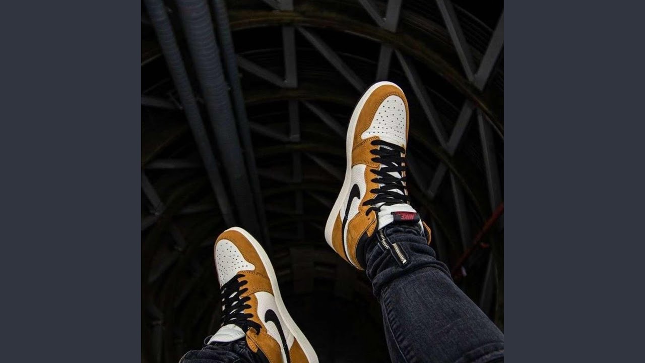 Hunnit Racks - YouTube