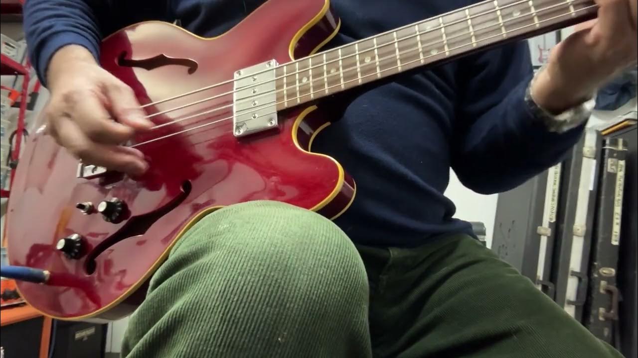 1967 Gibson EB-2 C - Roundwound Strings - YouTube