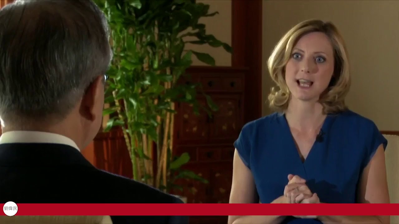 문재인대통령 BBC방송 로라 비커 laura bicker 인터뷰 / 더빙 이웅비기자 2018 10 20 - YouTube