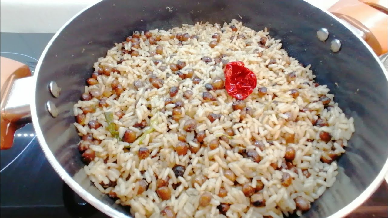 JAMAICAN GUNGO RICE AND PEAS | PIGEON PEAS | RICE AND GUNGO DRY PIGEON ...