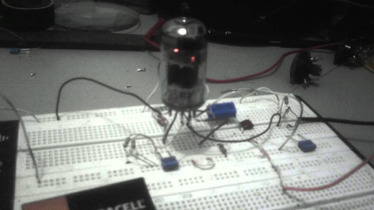 DO-ECC85 FX I - YouTube