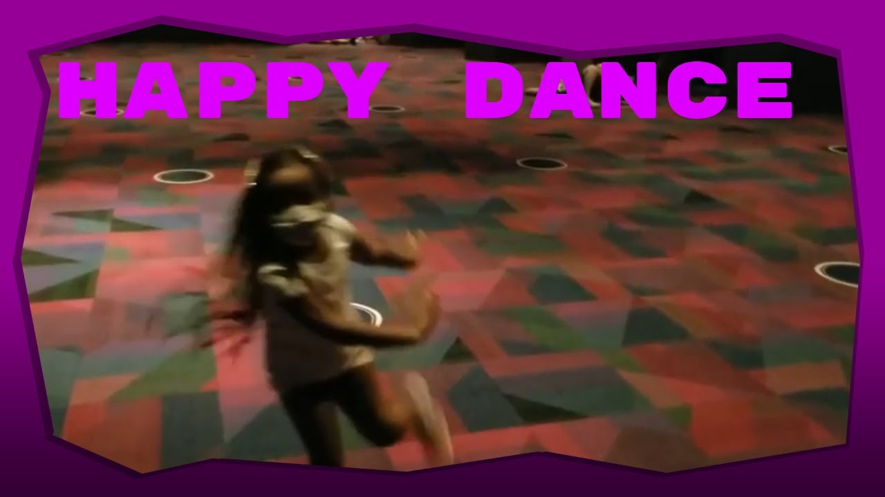 Happy Dance at Disney Epcot! Luana doing a Funny Dance - YouTube